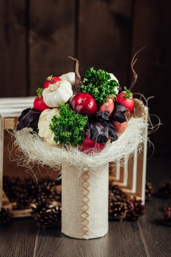 Ramo Original De Verduras Y De Frutas Imagen de archivo - Imagen de ...