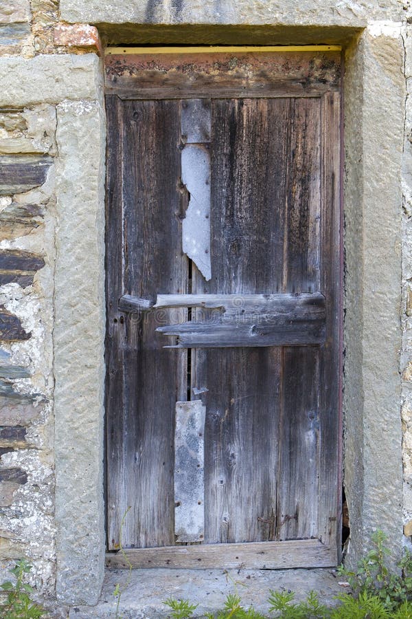 Ramshackle Stock Images - Download 6,895 Royalty Free Photos