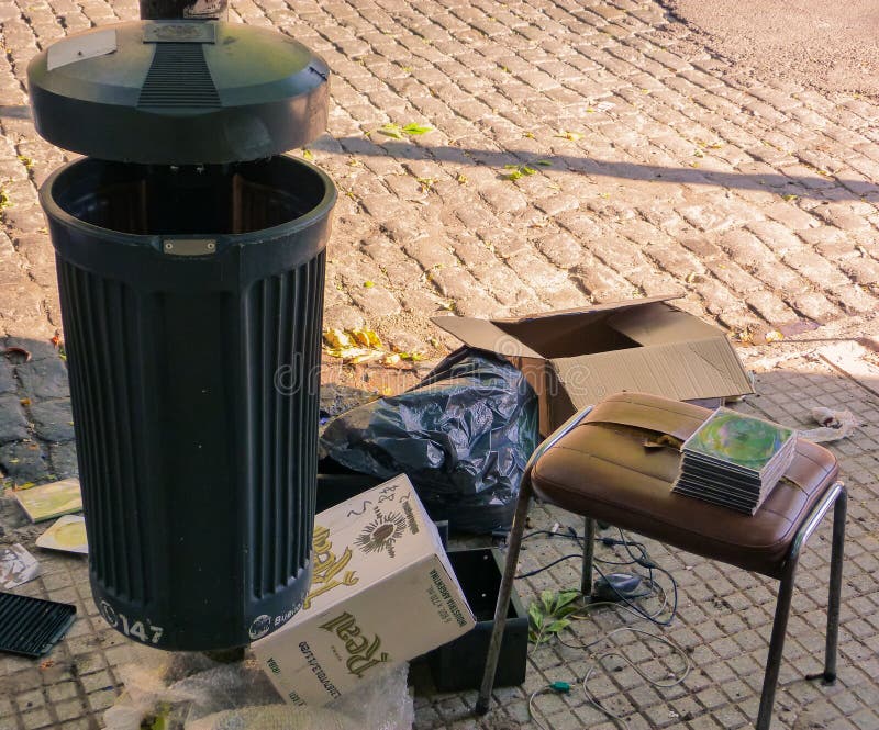 Random Garbage, Outside the Can Editorial Photo - Image of ilogic ...