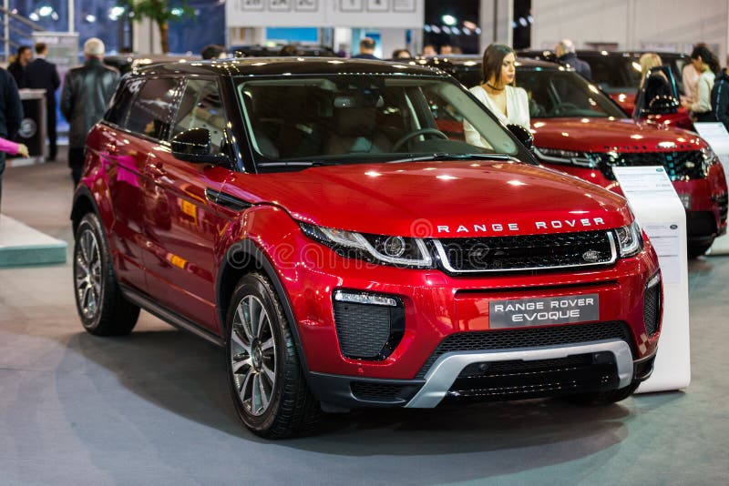 Range rover imagen de archivo editorial. Imagen de lujo - 117930469