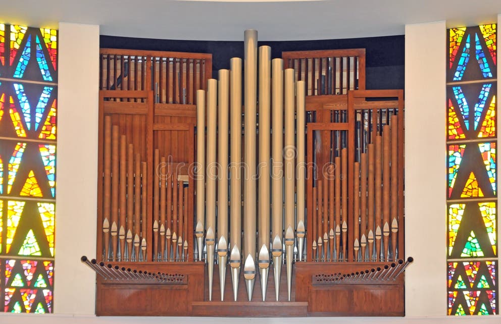 Ranks of oipe organ pipes stock photo. Image of wood - 40775502