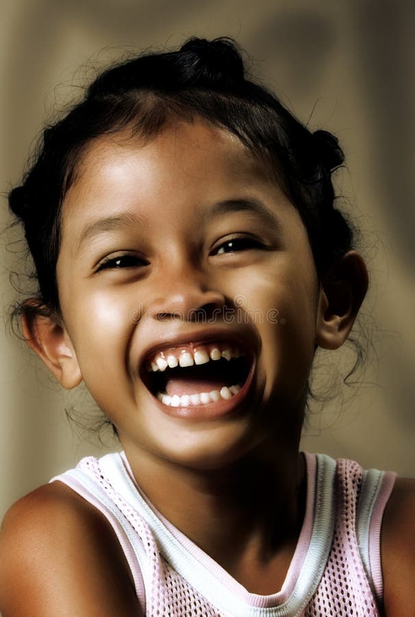 Rapariga foto de stock. Imagem de juventude, macio, riso - 1336148