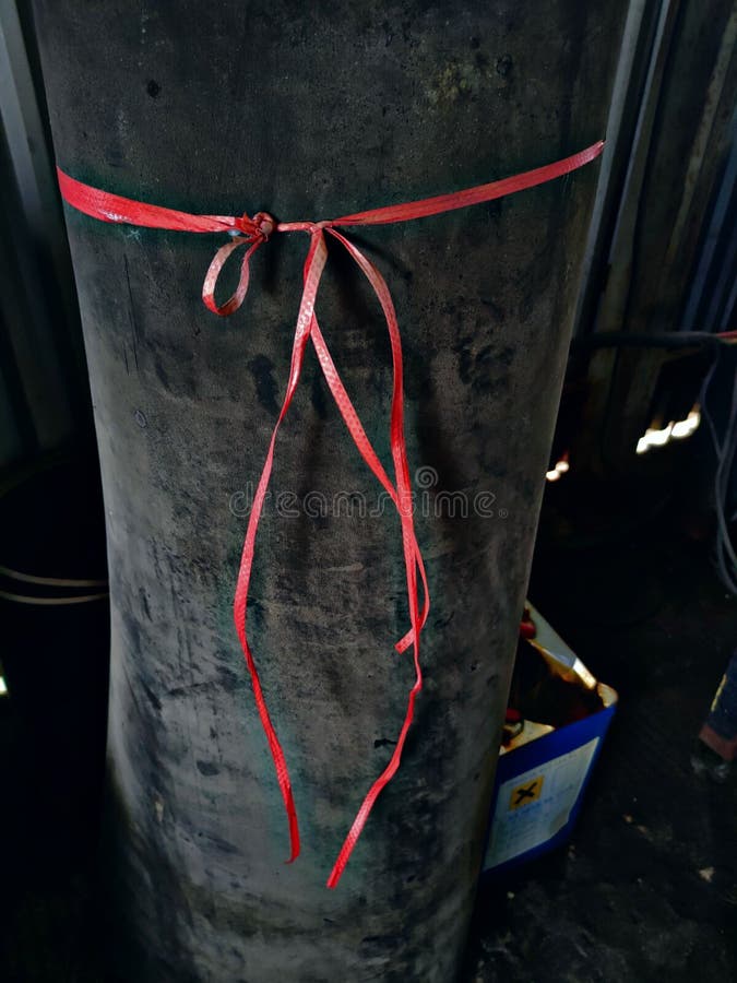 A Rapia Rope Ties a Roll of Carpet Stock Image - Image of iron, ties ...