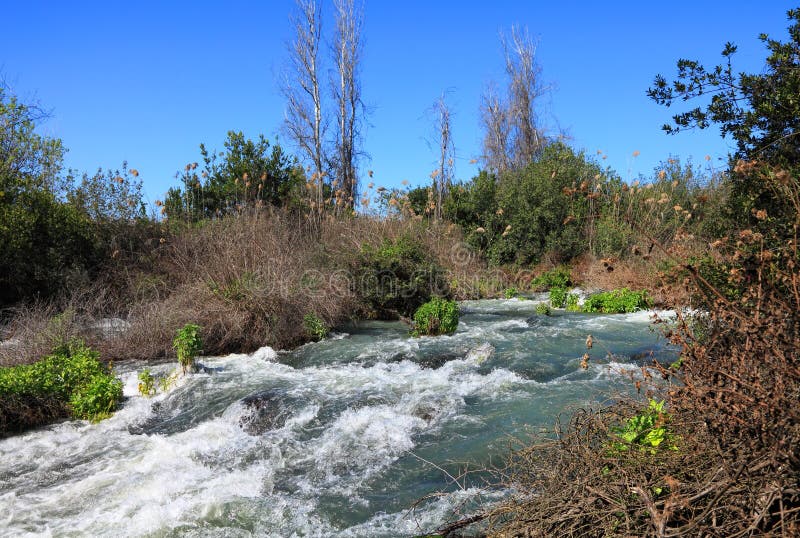 The Rapid Current of the Falls Stock Image - Image of canada, range ...