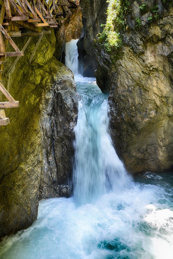 Rapid mountain brook stock image. Image of motion, refreshing - 56139185