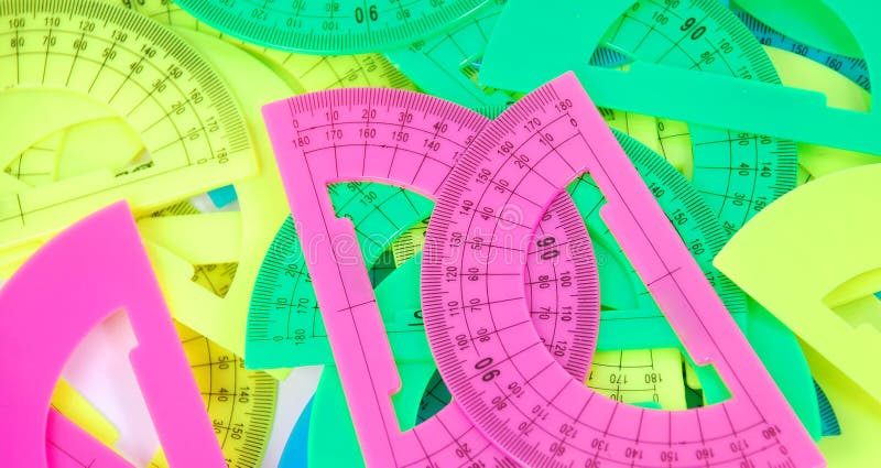 Rapporteur image stock. Image du mesure, multicolore - 13973433