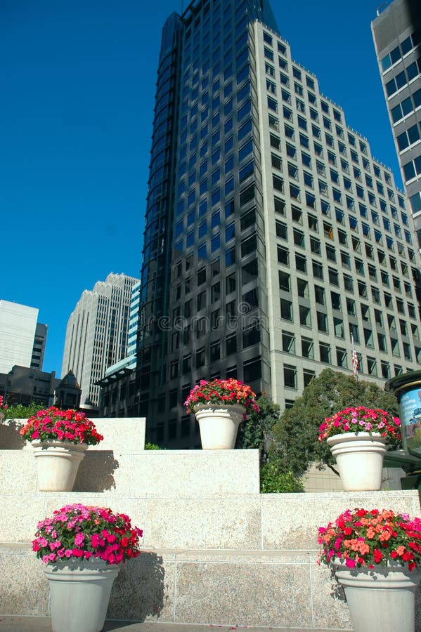 Rascacielos imagen de archivo. Imagen de centro, alto - 1409001