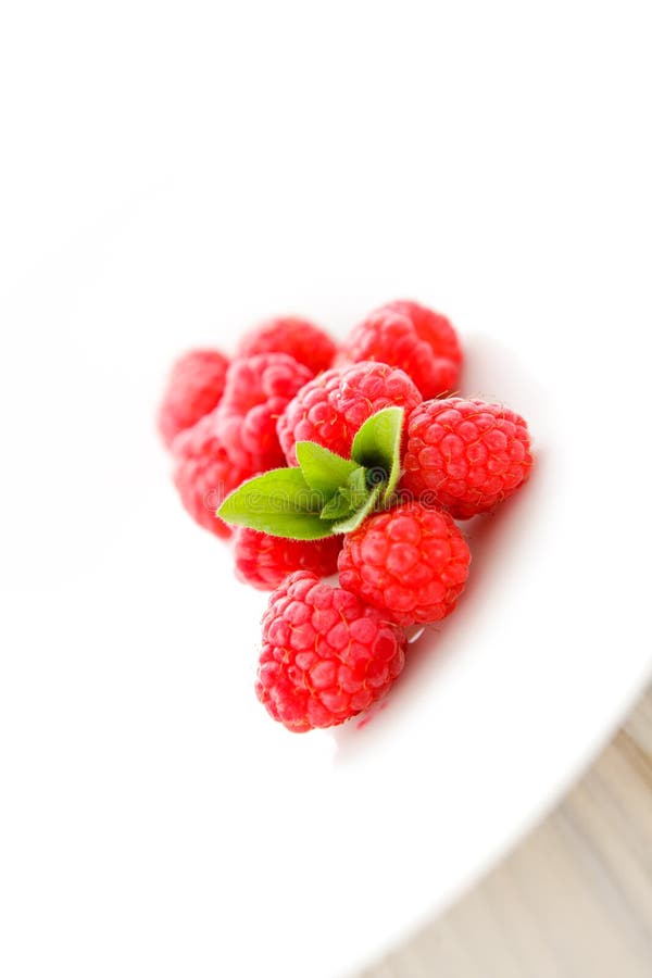 Raspberries with mint stock image. Image of ripe, healthy - 20017479