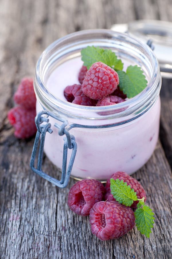 Raspberries with yogurt stock image. Image of farming - 29679179