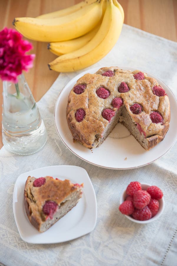 Raspberry Banana Cake stock image. Image of cookie, cake - 54637979