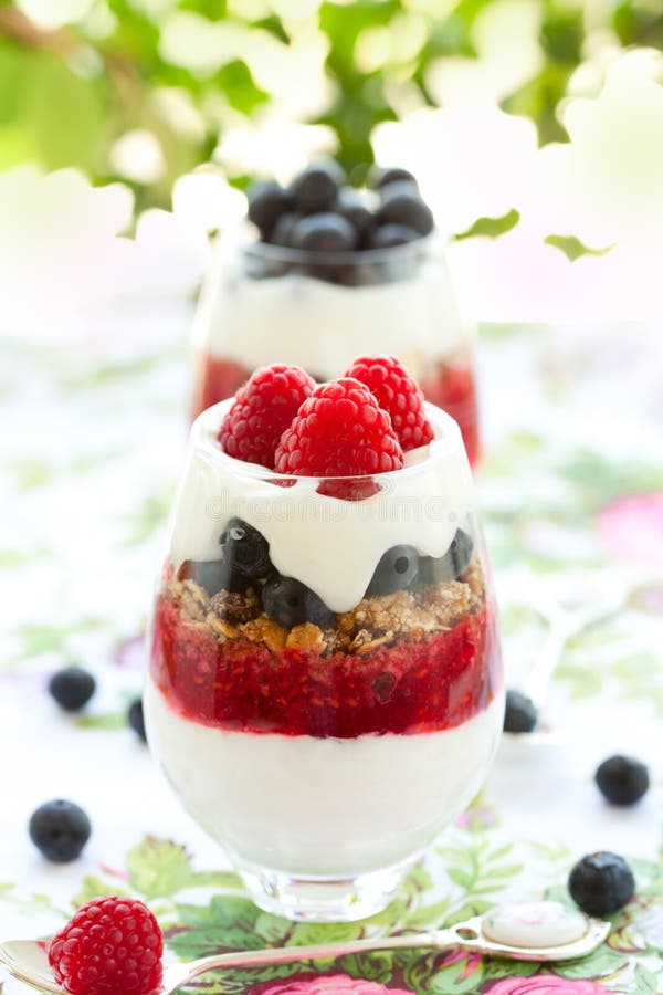 Raspberry and Blueberry Parfait Stock Photo - Image of fresh, fruit ...