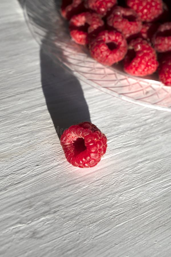 Raspberry on Bright Sunny Morning. Delicious Raspberries on Plate Stock ...