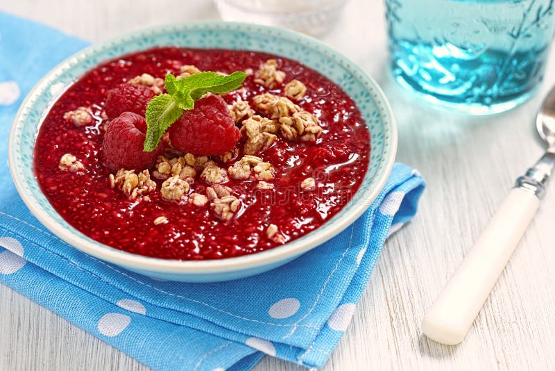 Raspberry Chia Seed Pudding Stock Photo - Image of dessert, berry: 55405018