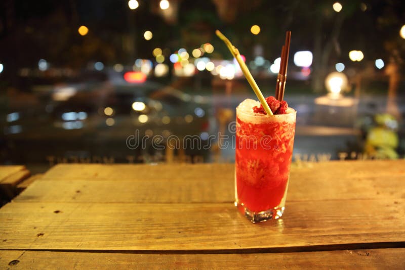 Raspberry cocktail stock image. Image of cooler, garnish - 136996429