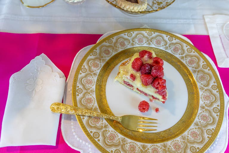 Raspberry Key Lime Cake on a Cake Stand Stock Photo - Image of fine, pastries: 391492738