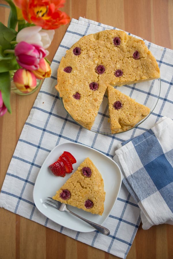 Raspberry Vanilla Cake stock image. Image of coffee, decoration - 53309487