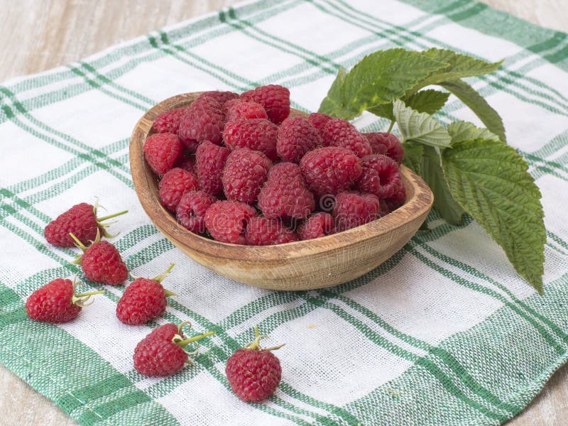 Raspberry in a Wooden Plate. Stock Image - Image of fruit, tasty: 125839835