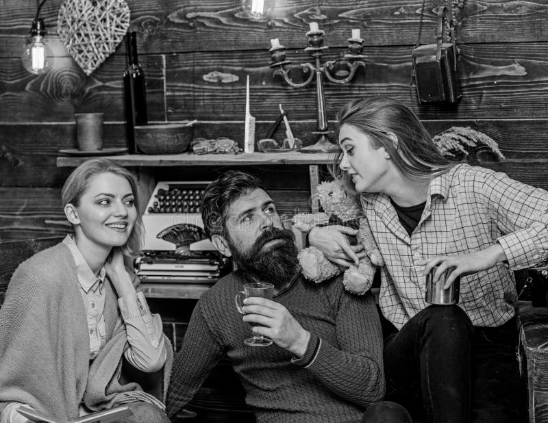 Rassemblement De Famille Passant Le Temps Ensemble Femme Avec Le