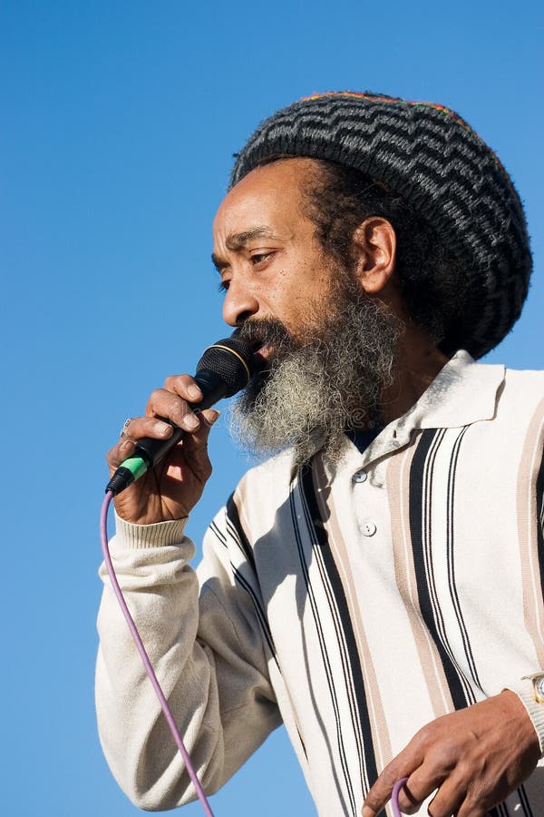 Rastafarian Singer 2 editorial image. Image of music, american - 4257160