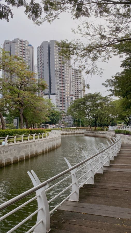 Rasuna Park in South Jakarta Stock Image - Image of pond, tree: 262405073