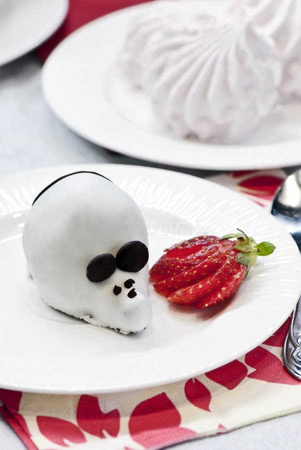 Ratón De La Torta De Chocolate Imagen de archivo - Imagen de festivo ...