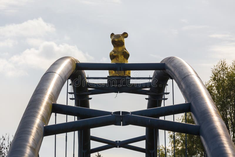 Statue of a Rat in Hamelin, Germany Editorial Stock Image - Image of ...
