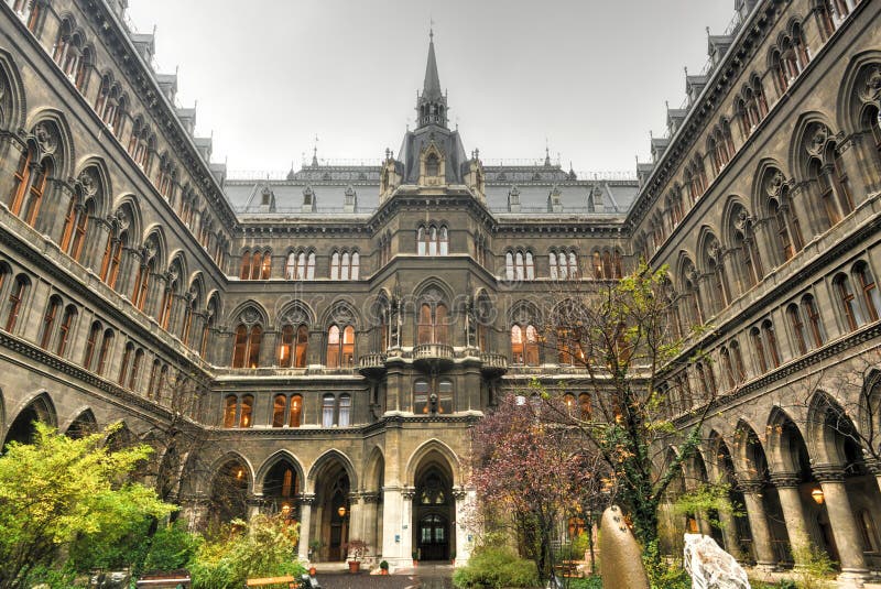 Rathaus (Town Hall) Building in Vienna Stock Photo - Image of sight ...