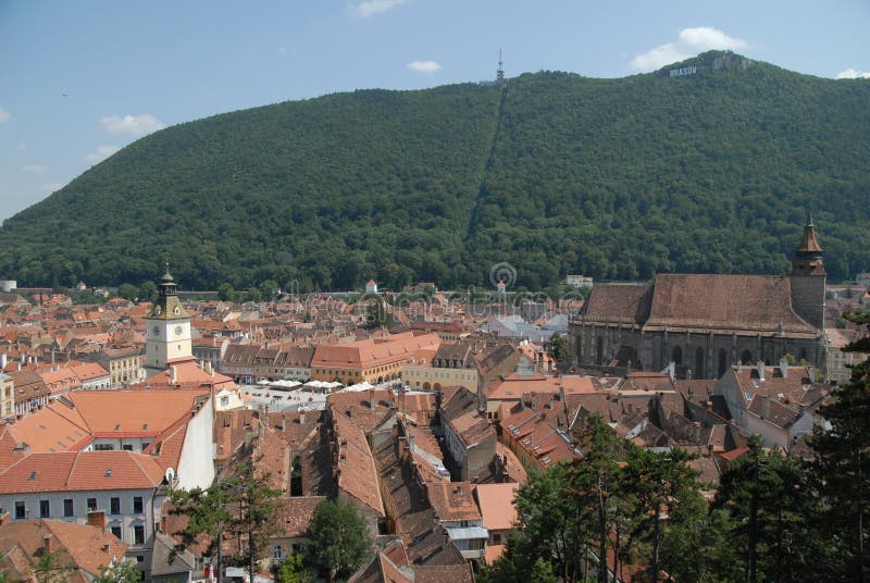 Brasov, Rumänien, Luftaufnahme Stockbild - Bild von katholisch, felsen ...
