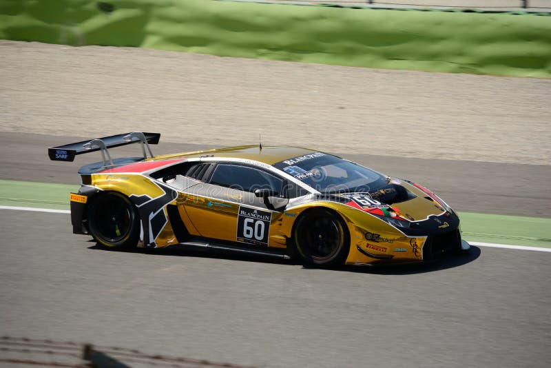 Raton Lamborghini Que Compite Con Huracan GT3 En Monza Imagen de ...