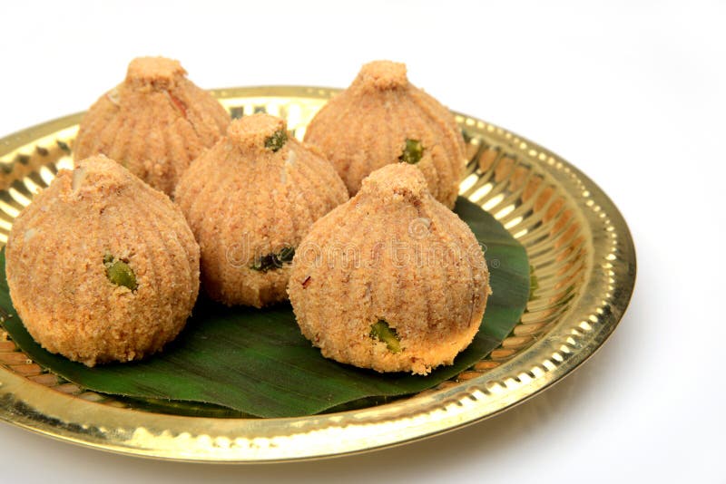 Rava Y Frutas Secas Modak, Un Dulce Tradicional De Maharashtrian Foto ...