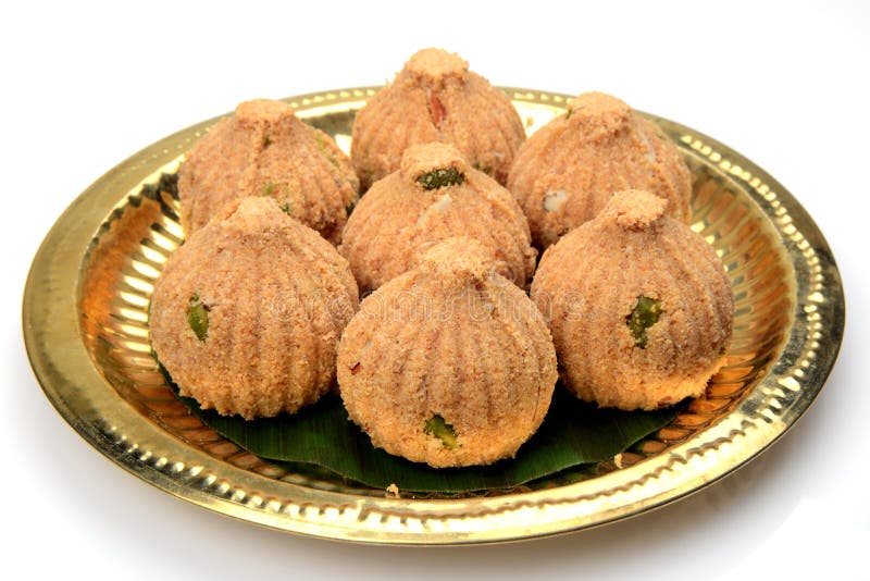 Rava Y Frutas Secas Modak, Un Dulce Tradicional De Maharashtrian Imagen ...