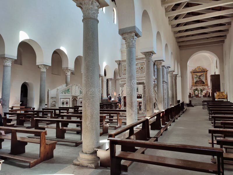 Ravello - Scorcio Del Duomo Dalla Navata Destra Stock Photo - Image of ...