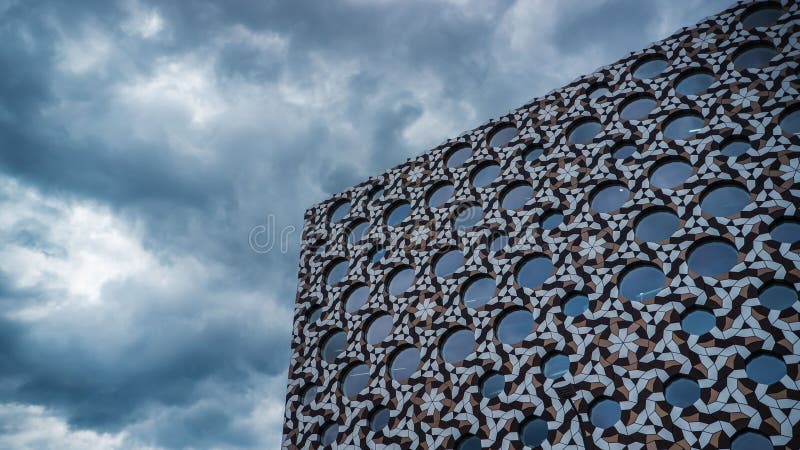 Ravensbourne Campus Facade View Editorial Photo - Image of outdoors ...