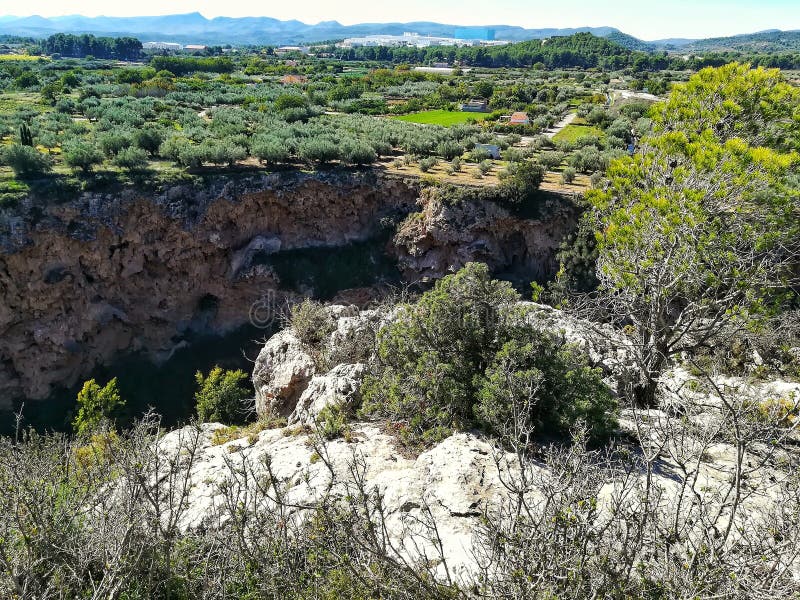 Ravina foto de stock. Imagem de formada, vista, ravina - 131179688