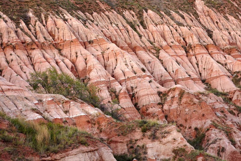 Vista Da Ravina Vermelha (Rapa Rosie) De Romênia, Um Fenômeno Original ...