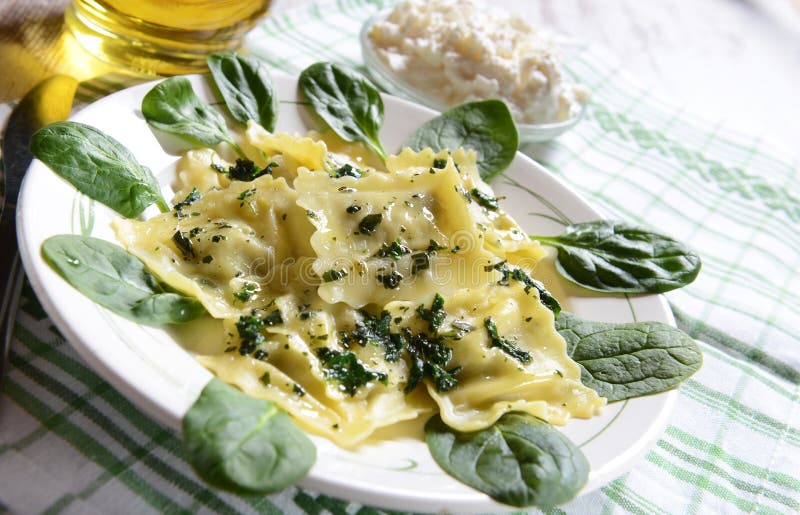 Ravioli with spinach stock image. Image of meal, herb - 68085707
