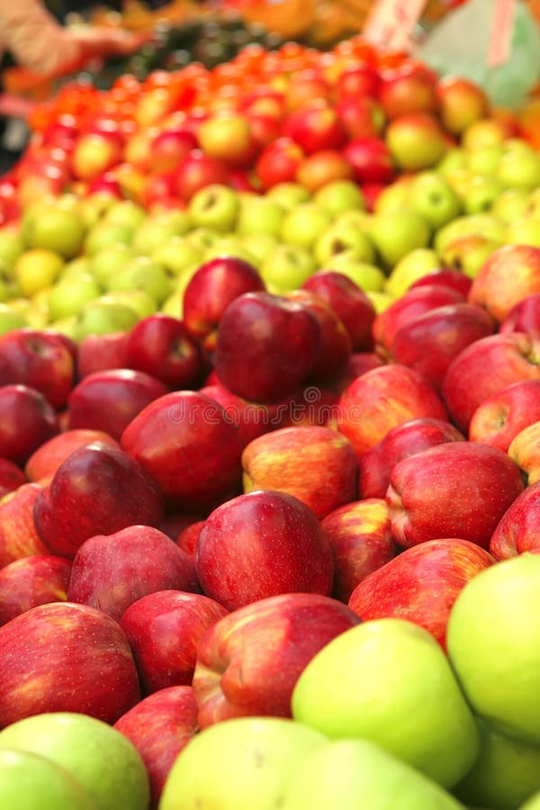 Raw Apples Heap Perspective Stock Photos - Free & Royalty-Free Stock ...