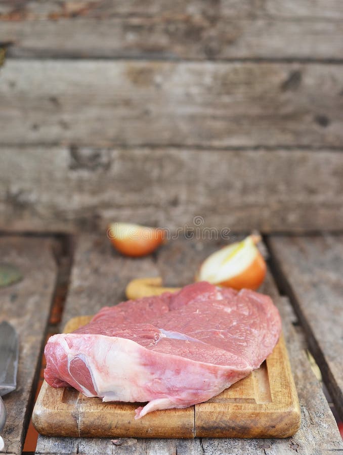 Raw beaf meat stock image. Image of pieces, preparation - 30065453