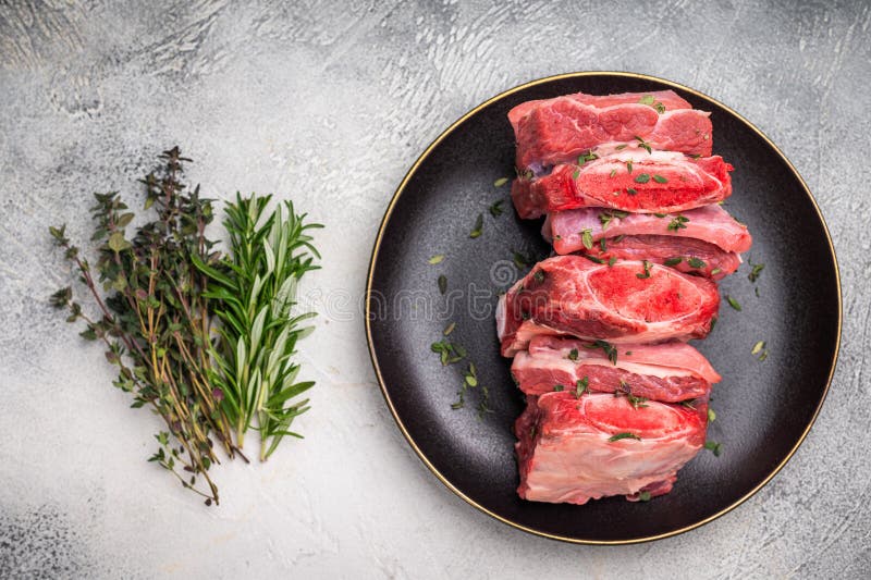 Raw Beef Kalbi Short Ribs, Fresh Meat with Bone on Plate with Thyme ...