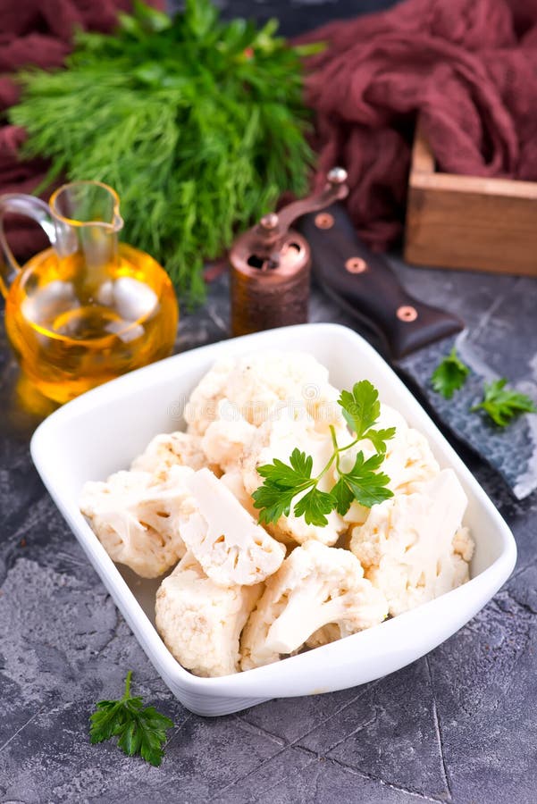 Raw cauliflower stock image. Image of culinary, health - 95822707