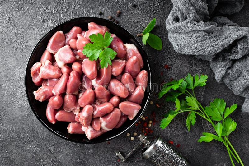 Raw Chicken Hearts. Fresh Chicken Hearts Stock Image - Image of hearts ...