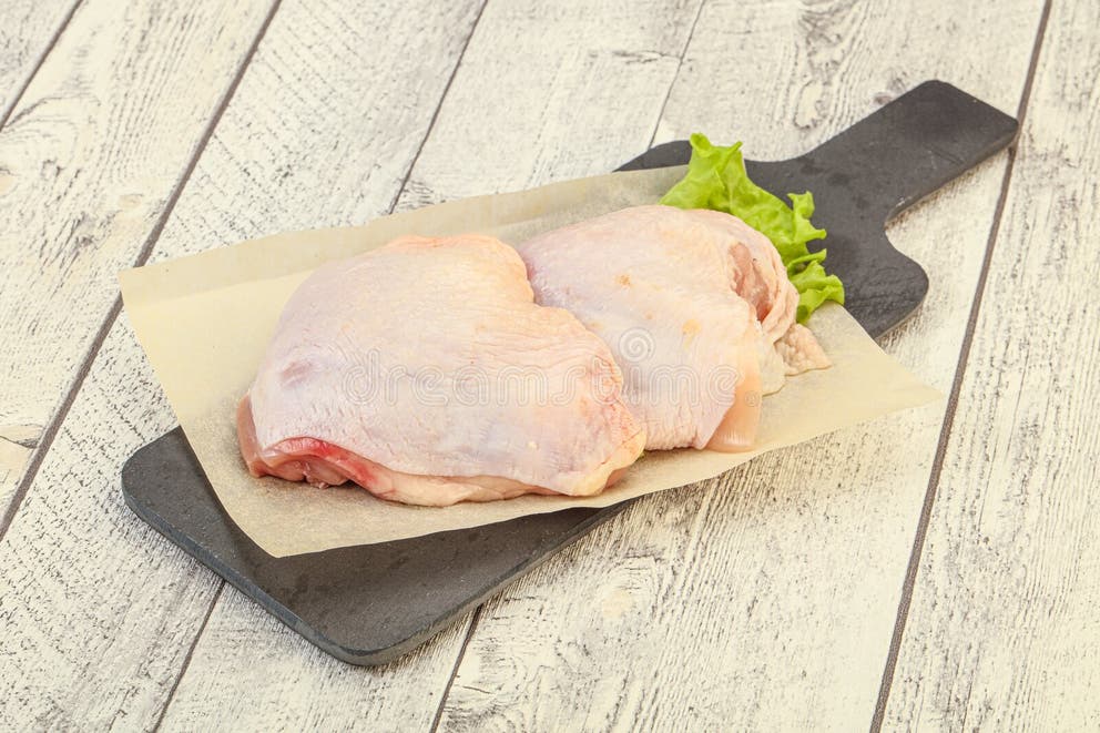 Raw Chicken Hip for Cooking Stock Image - Image of eating, fresh: 186269527