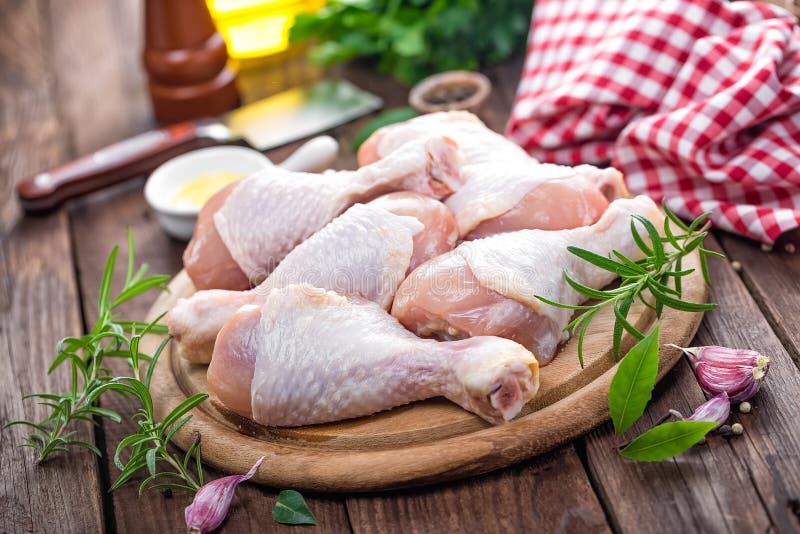 Raw chicken legs stock image. Image of garlic, cooking - 70753183