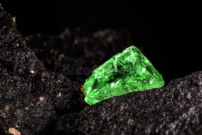 Raw Emerald Gem in Rare Stone Mine, Bright Green Stone Stock Image ...