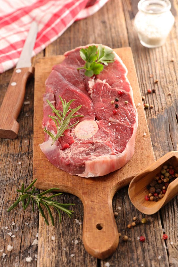 Raw lamb chop stock image. Image of fillet, bone, cooking - 116699361