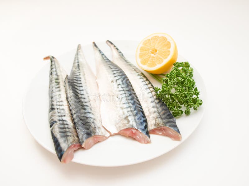 Raw mackerel fish filet stock image. Image of tasty, yellow - 32688323