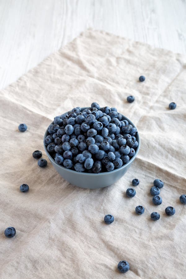 Raw Organic Blueberries in a Bowl, Side View Stock Image - Image of ...