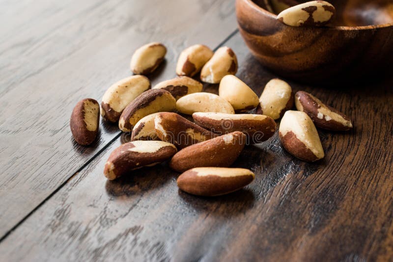 Brazil nut in shell stock image. Image of healthy, bowl - 35031589