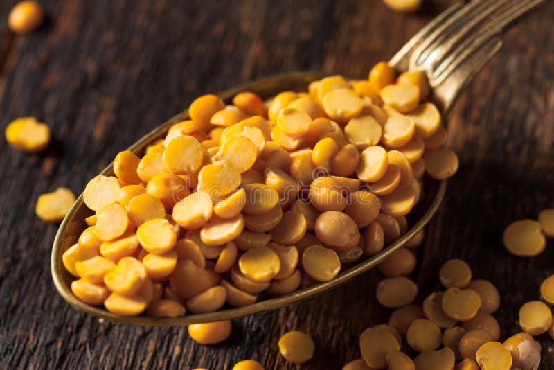 Raw Organic Yellow Split Peas Stock Image - Image of legume, peas: 73436881