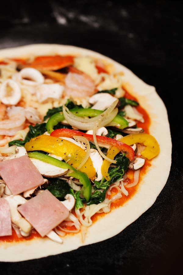 Raw pizza stock photo. Image of making, cook, chef, cooking - 33070678
